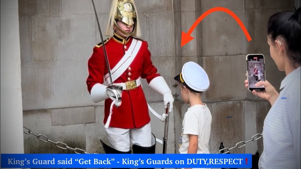 King's Guard said "Get Back" - King's Guards on DUTY, RESPECT ️# ...