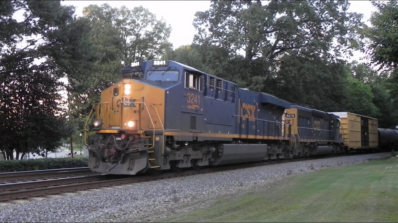 Railfanning Kennesaw Ga with CP, CN, CREX power and the CSX Seaboard ...