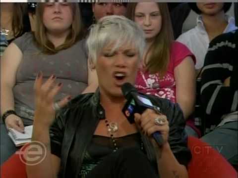 Pink interview on Etalk part 2 - YouTube