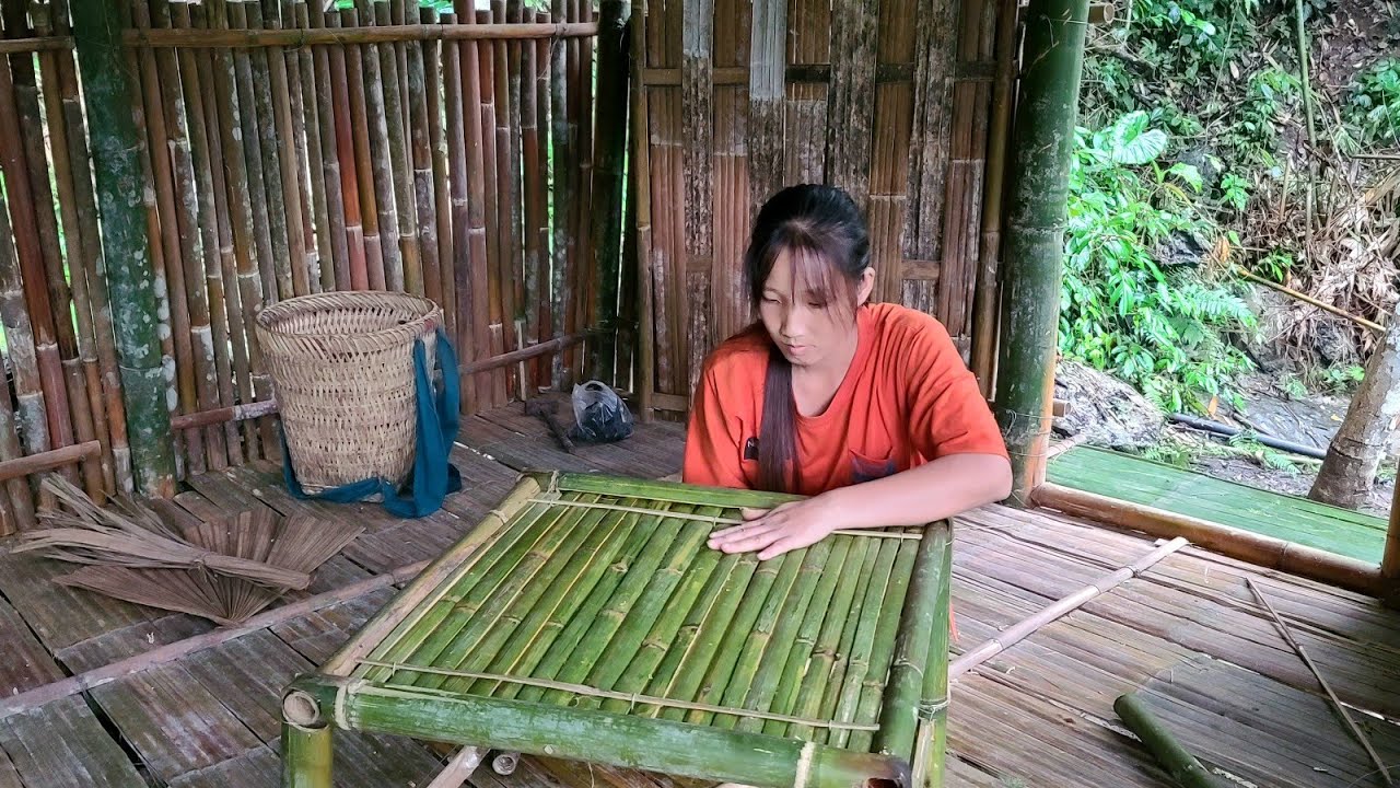 girl makes table from bamboo - daily life Thuy - YouTube