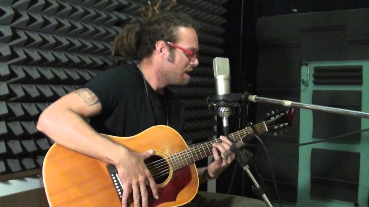 Carl Wockner - Crayon Days (Live Acoustic) - YouTube