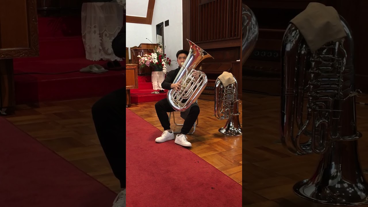 ローマの噴水チューバ（吹いてみた） Fountain of Rome tuba - YouTube