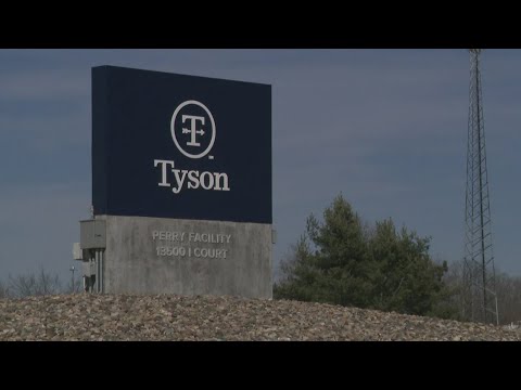 Tyson plant in Perry, Iowa is closing on Friday - YouTube