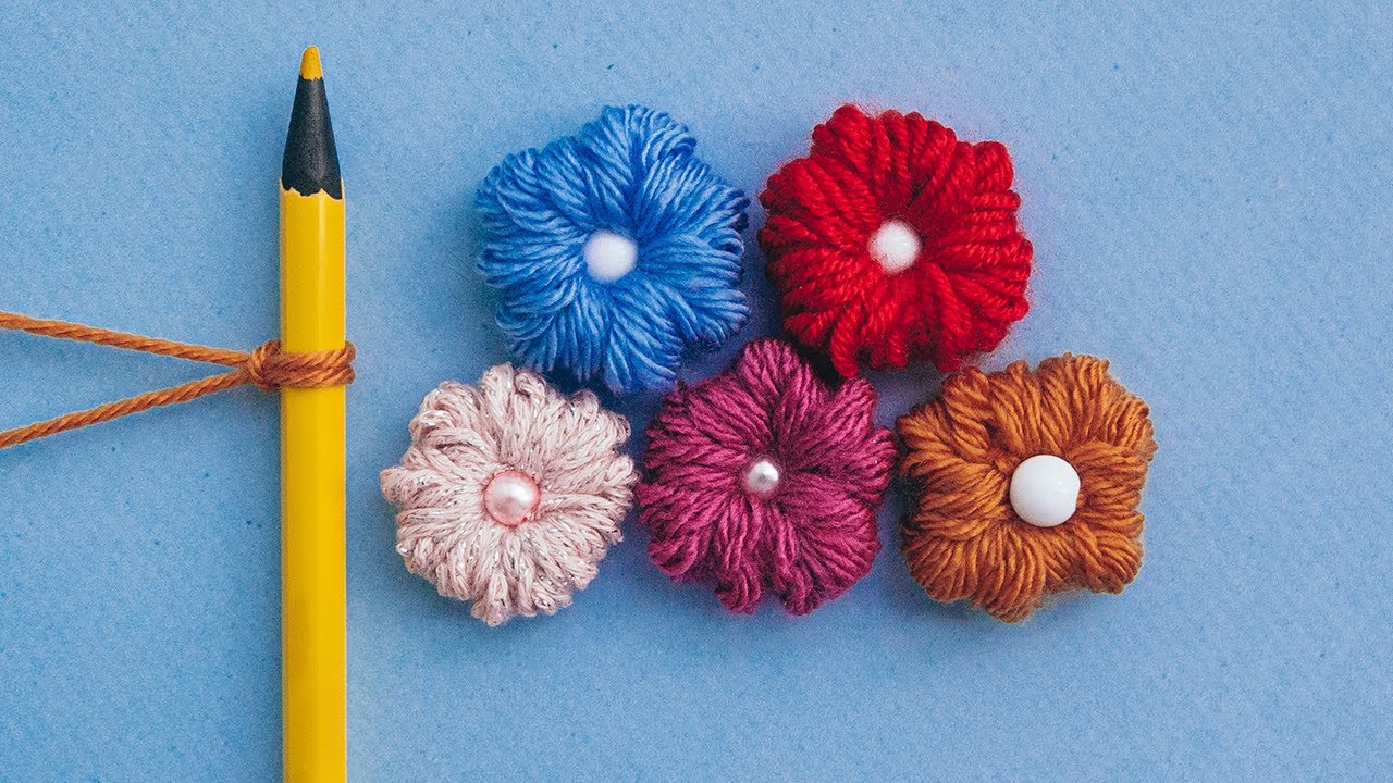 Craft Super Easy Wool Flowers with a Pencil - DIY Tutorial! - YouTube