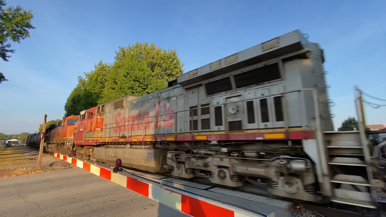 BNSF Cuba Sub Trains - St. James, Missouri ~ Vol. 4 - YouTube