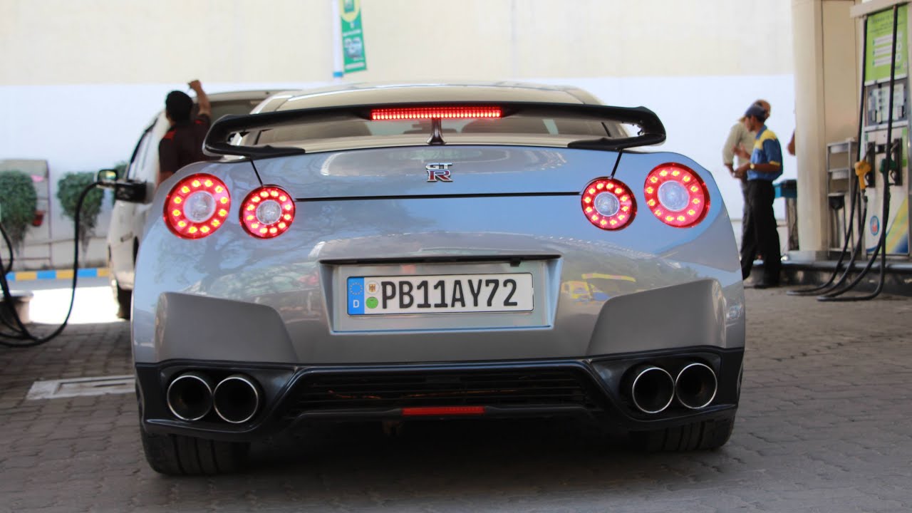 Nissan GTR R35 w/ Milltek Exhaust - Start-up, LOUD Revs & fly-by - YouTube