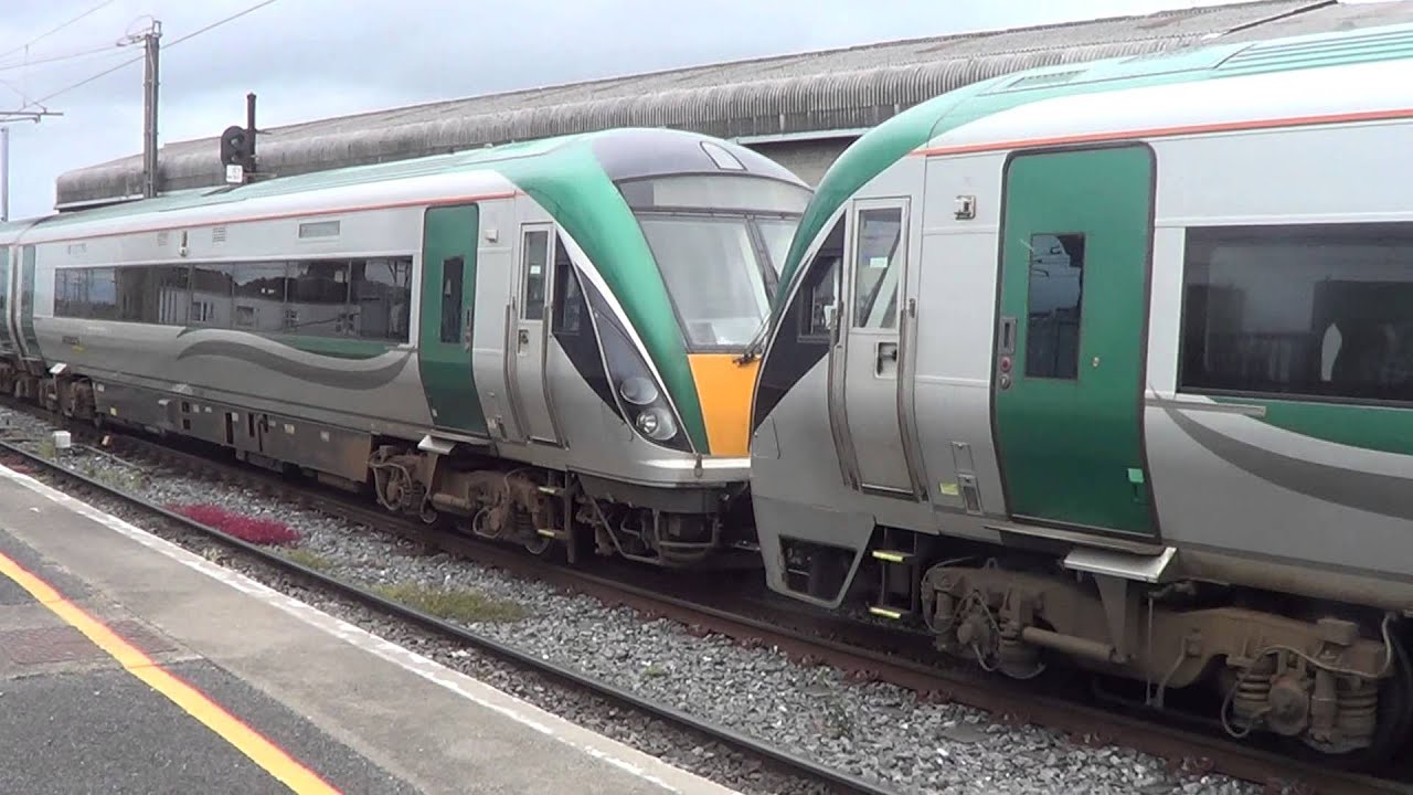 Irish Rail 22000 DMU 22003 + 22007 departs Dublin Connolly - YouTube
