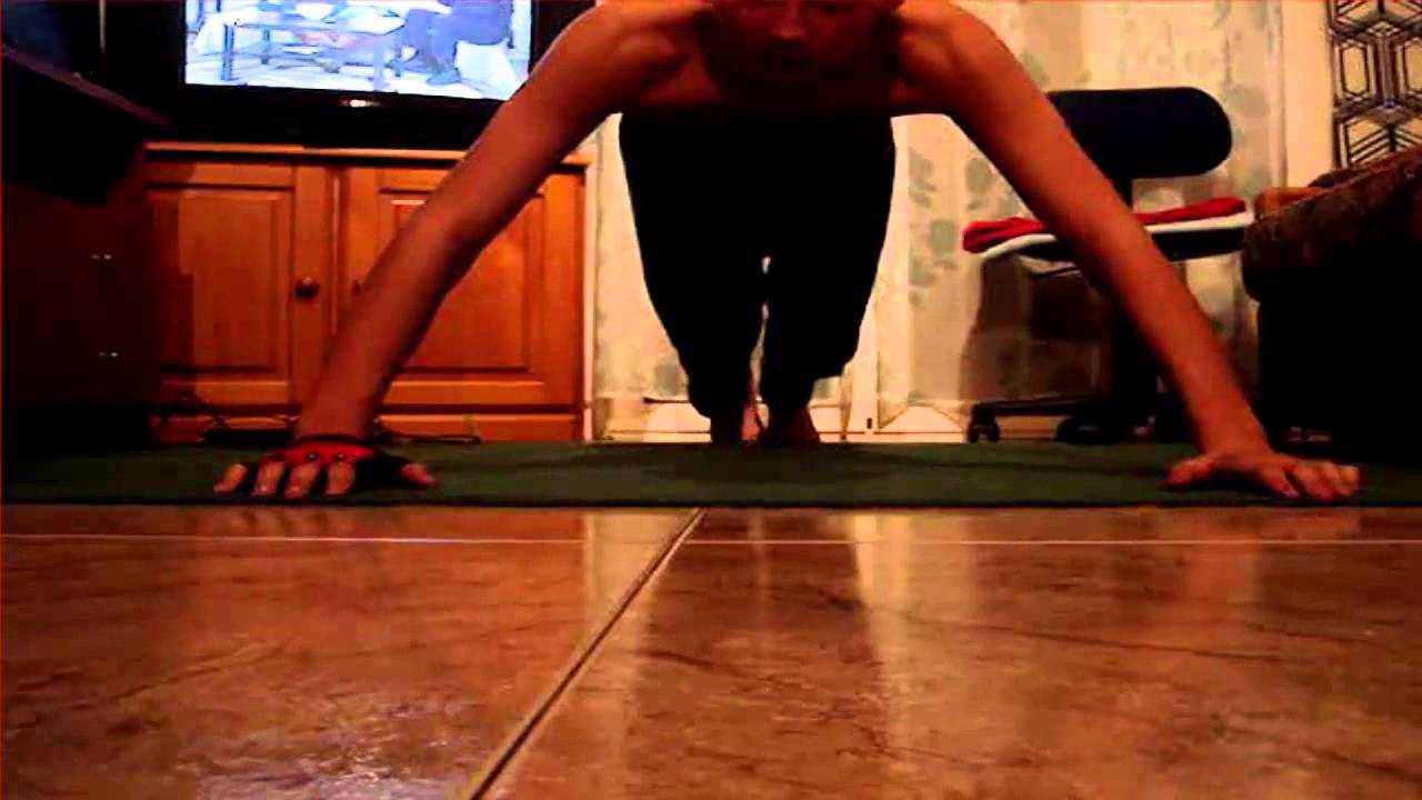 como hacer flexiones con LA MUÑECA - YouTube