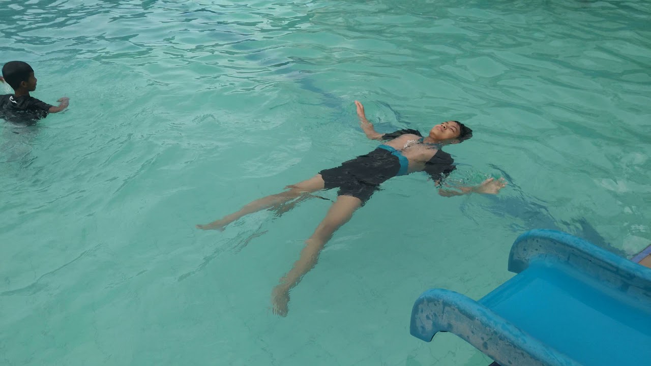 Cara Mengapung Di Air (Kolam Renang/Laut) - YouTube