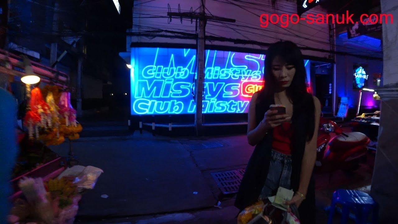 Day and night in Soi14,Soi15 and Soi diamond-traveling alone in Pattaya ...
