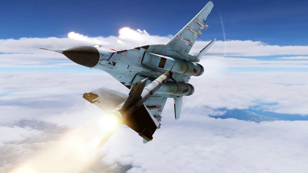 F-15E, F-16 vs Mig-29S, Mig-21 dogfight - war cinematic - YouTube