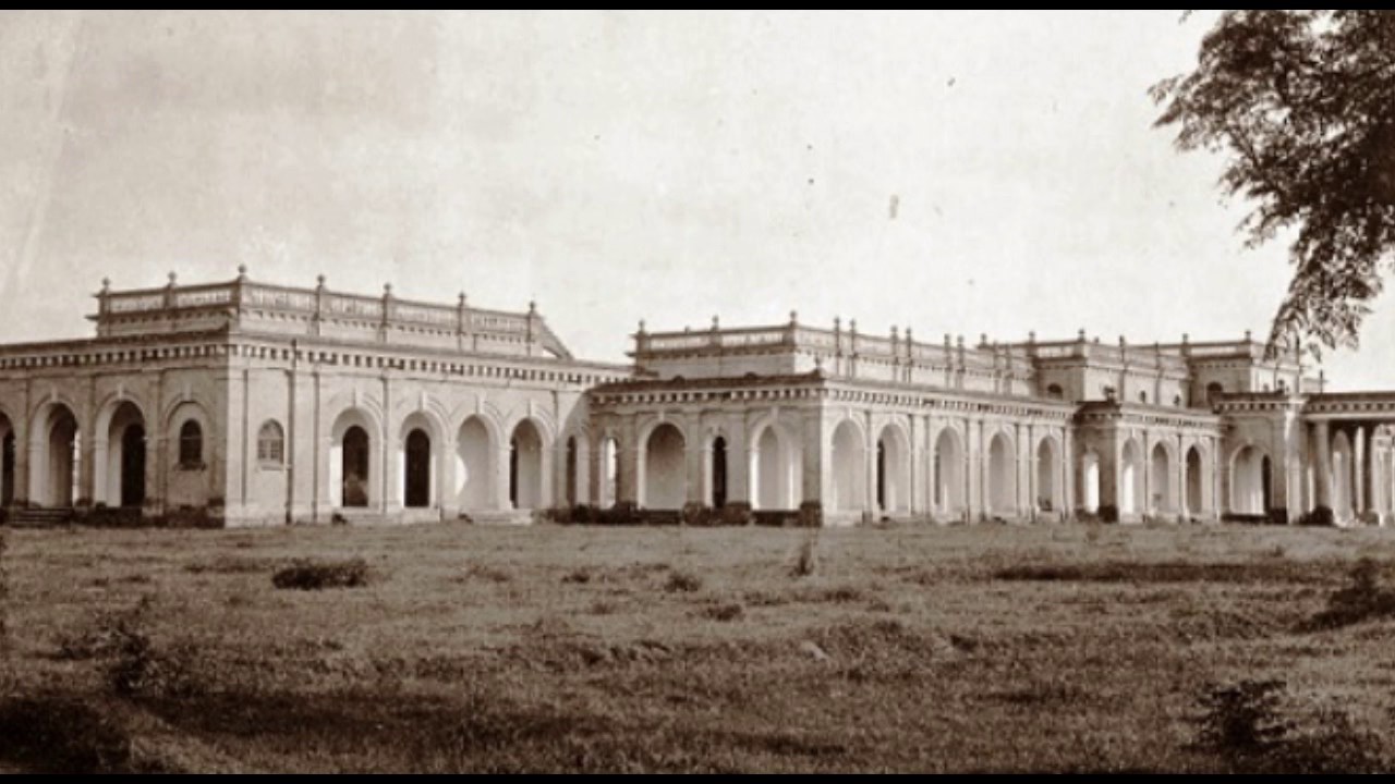 Top 5 Haunted Places in Lucknow - YouTube