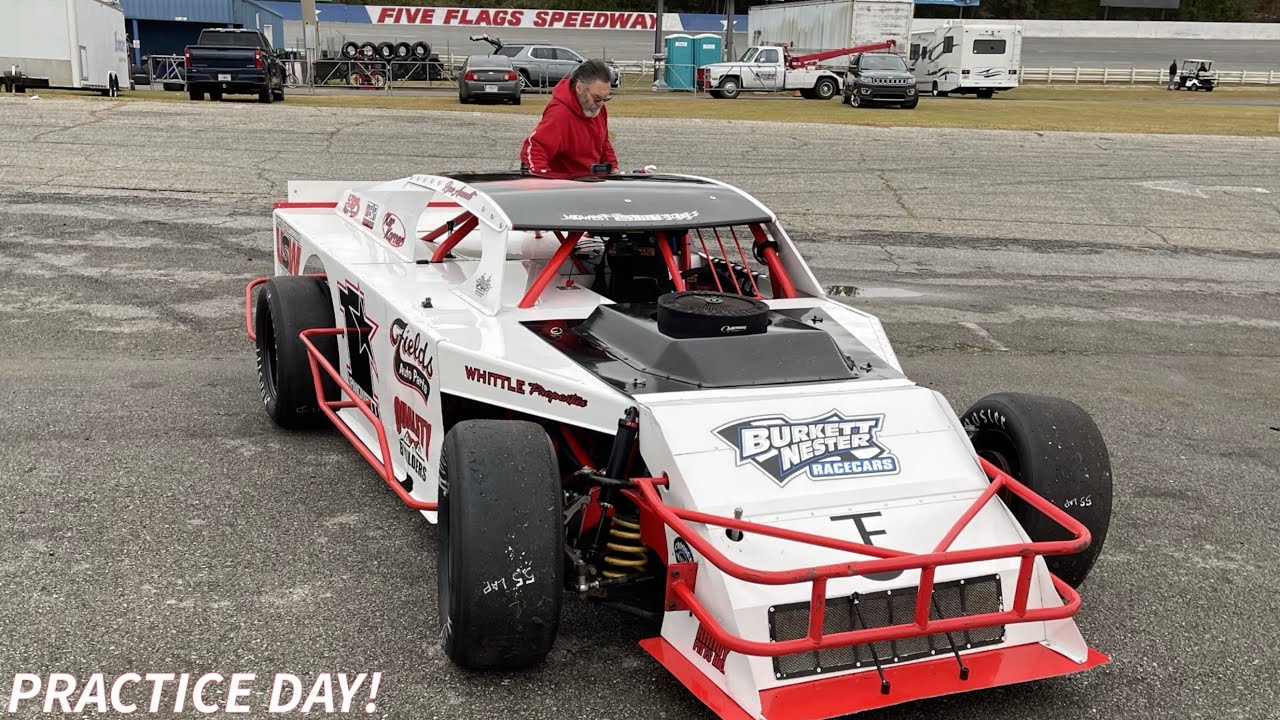SNOWBALL DERBY PRACTICE DAY! - YouTube
