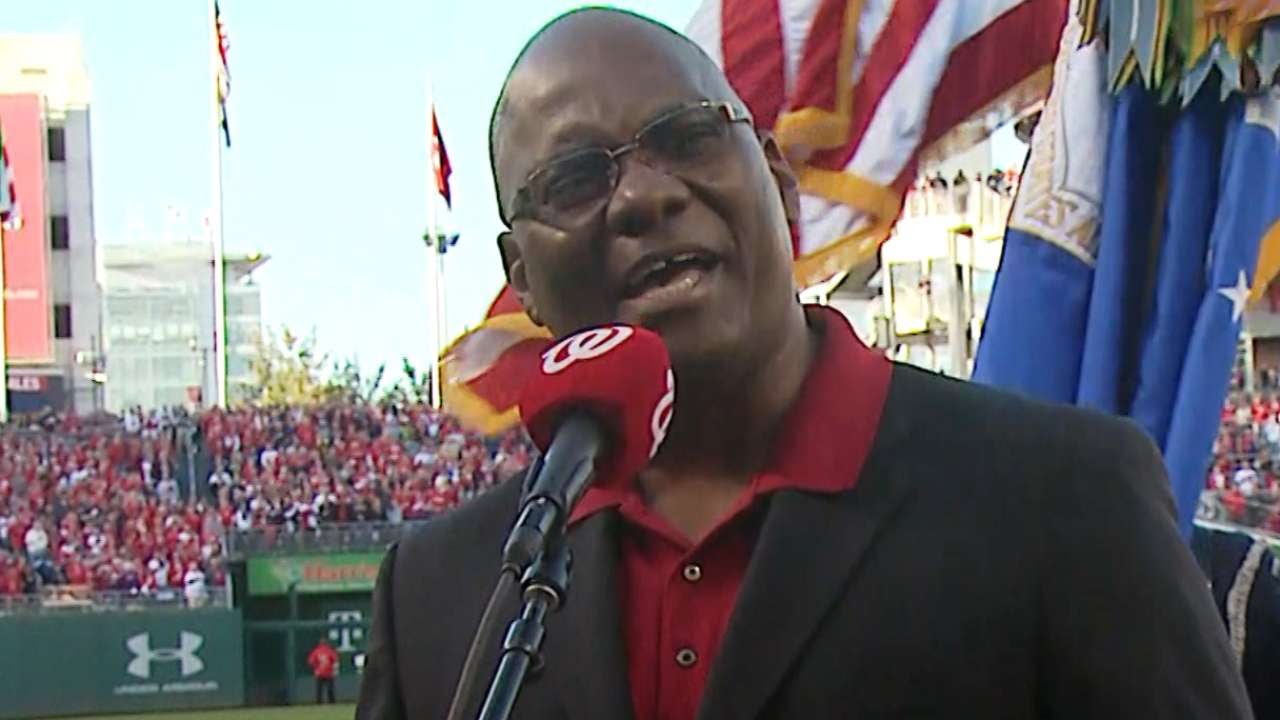 SF@WSH: D.C. Washington sings national anthem in D.C. - YouTube