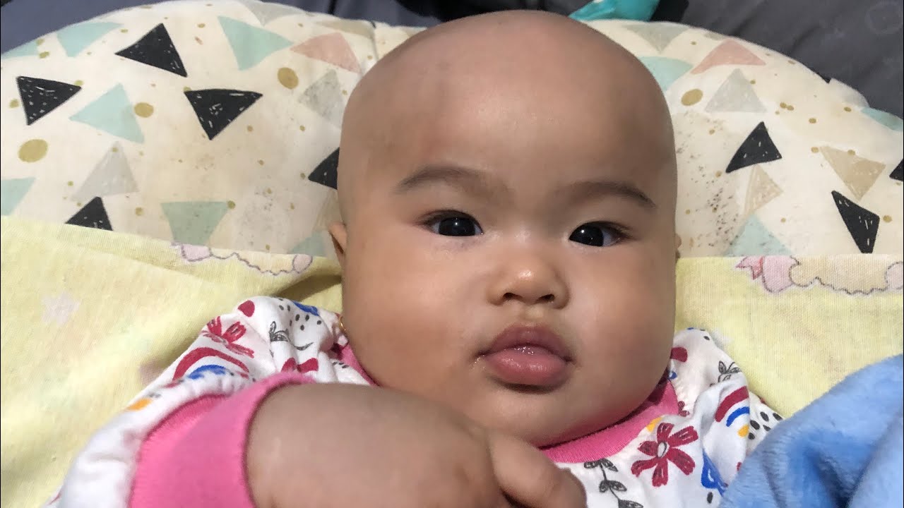 ADIK BAYI BOTAK GUNDUL BARU GUNTING RAMBUT - YouTube