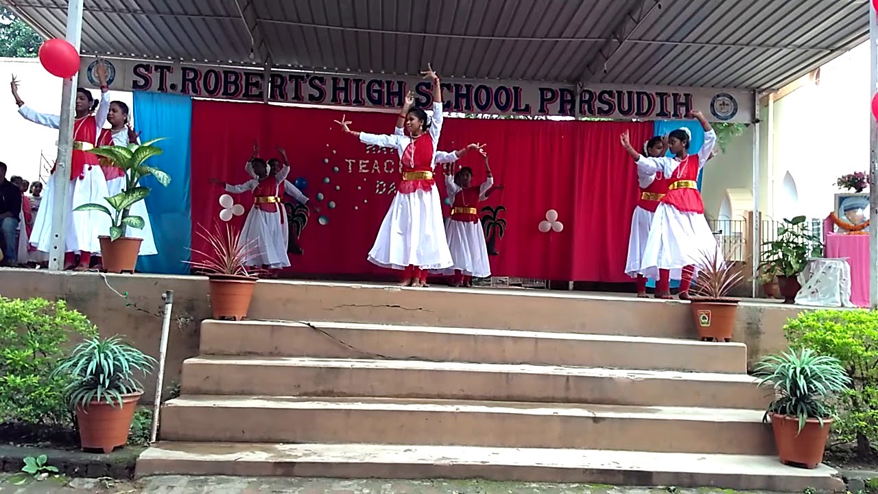 Prayer dance ( ibadat karo uski ) - YouTube