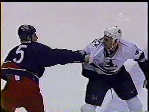 Jason Strudwick vs Jamie Pushor NHL Oct 30/01 - YouTube