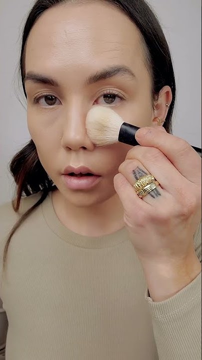 Illuminating Setting Powder with @lex_faceit | Cover FX - YouTube