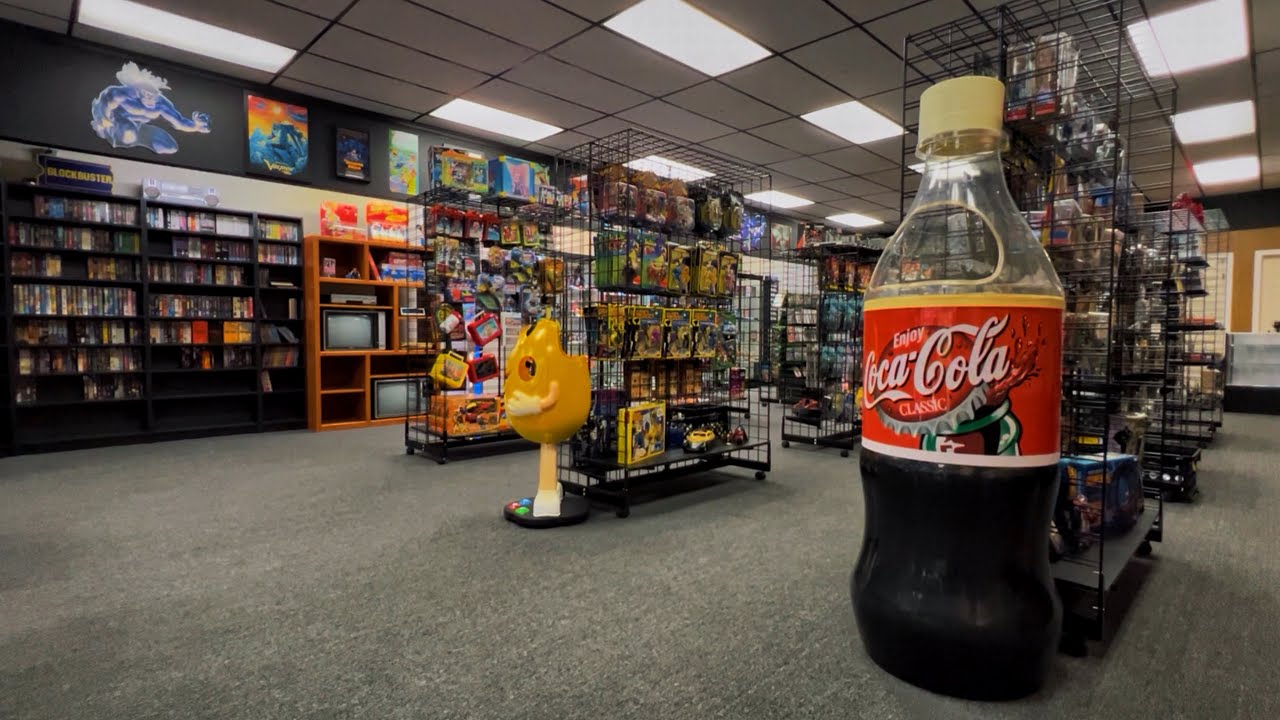 This Vintage Toy Shop is 80s & 90s NOSTALGIA OVERLOAD! Toy Hunt & Full ...