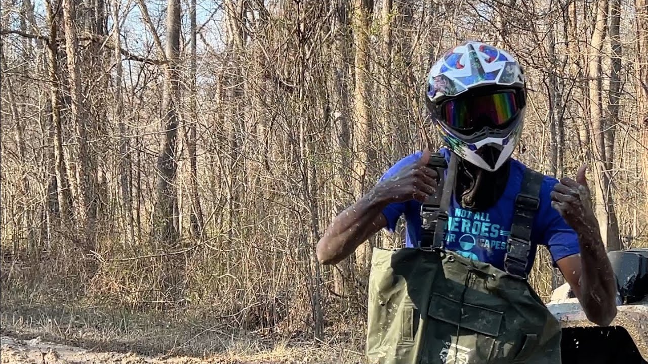 Went ATV riding @ the CloverLandRanch with friends I got MUDDY! Vlog ...