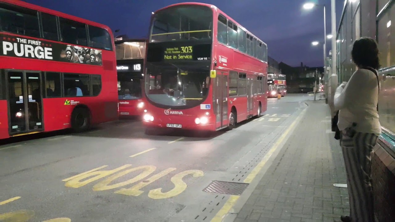Buses at Edgware Bus Station 18/07/18 - YouTube