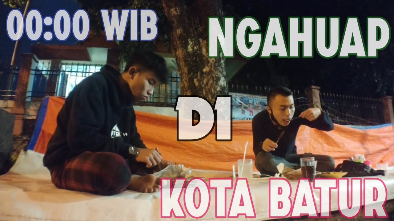 MENIKMATI SUASANA DI BANDUNG | VARIS VAN JAVA - YouTube