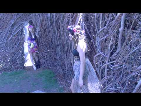 Fashion Inc. Ashley Alba