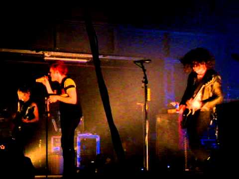 My Chemical Romance - Vampire Money (live in Cologne, Germany) - YouTube