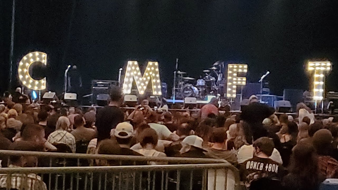 CMFT (Must Be Stopped) [Live] - YouTube