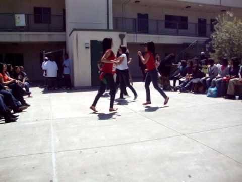 5 de mayO dance at dewey academy