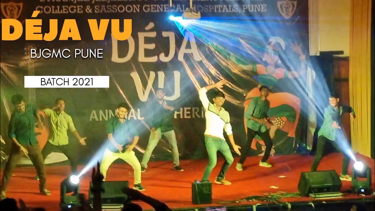 BJMC Students performing on the spot Dance | Batch 2021 | Déjà Vu 2024 ...