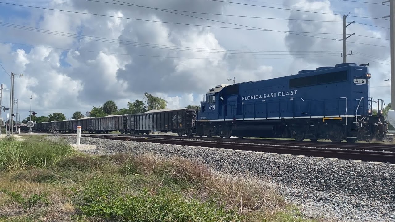 FEC 915 @ down town cocoa @ 10:13AM - YouTube