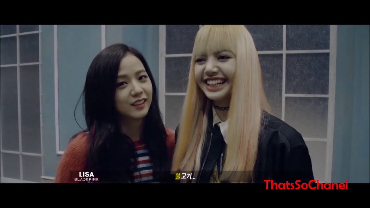 BLACKPINK (JISOO X LISA) MOMENTS PART 1 - YouTube