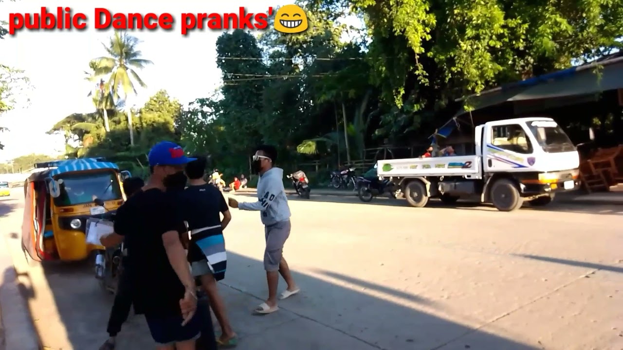 public dance prank 2021 - YouTube