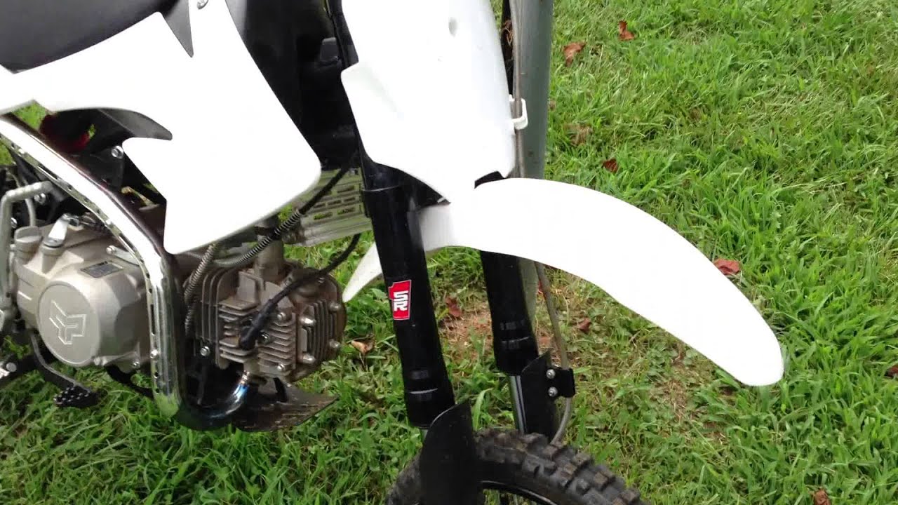 2011 Pitster Pro 140cc x5 idle & rev - YouTube