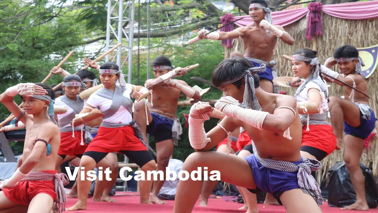 Labokator boxing trainee - Fighting style bokator - Visit Cambodia ...