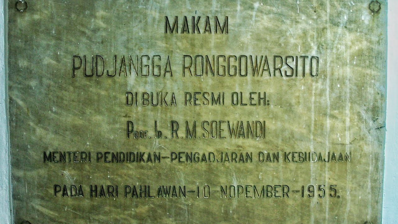 Makam R Ng.Ronggo Warsito, Wisata Religi Klaten Jawa Tengah - YouTube