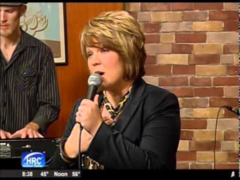 Brandi Thornton - South of Houston (Live on Fox 17 Tennessee Mornings ...