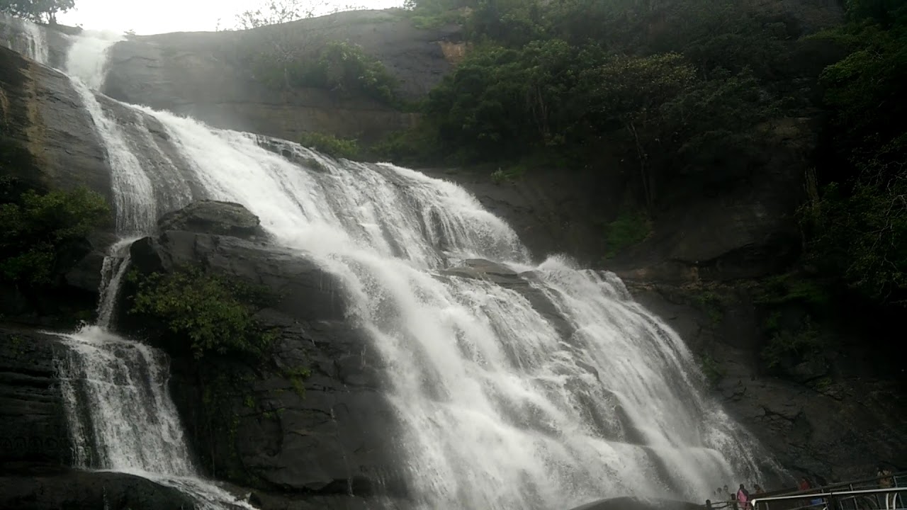 Courtallam main falls on 05-09-2018 - YouTube