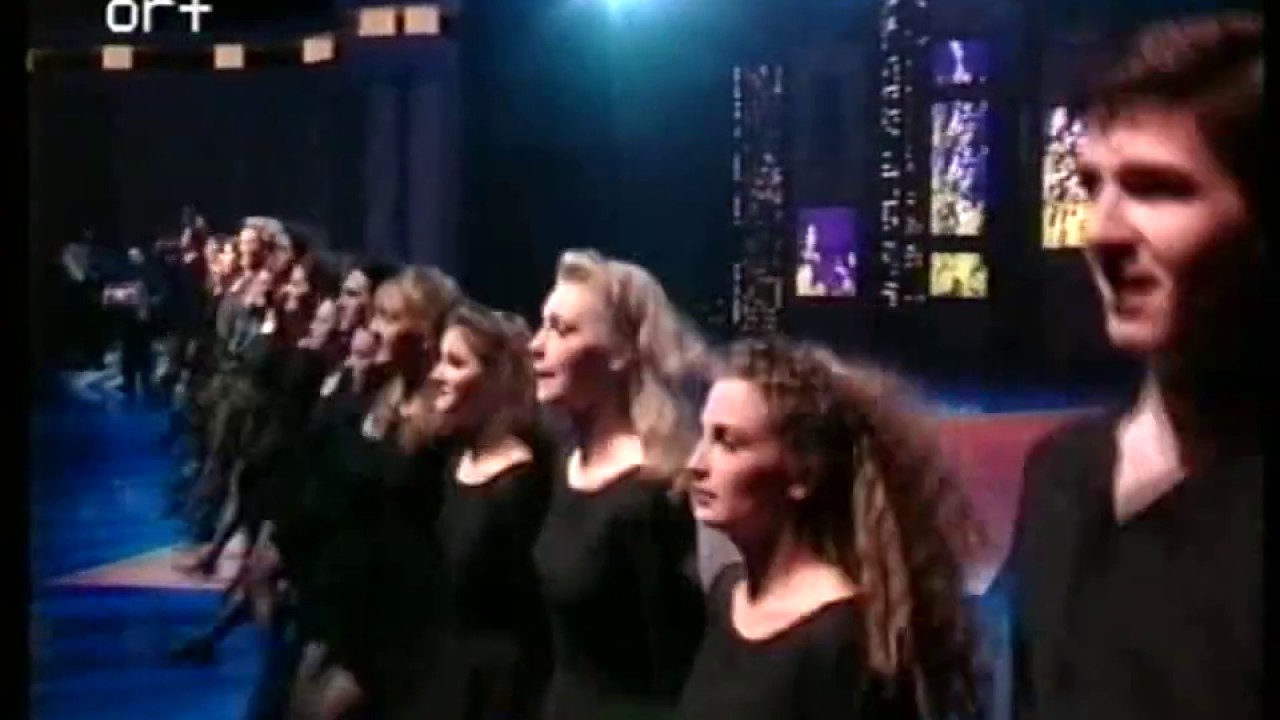Jean Butler. Michael Flatley. Riverdance. 1994. (ORF) - YouTube