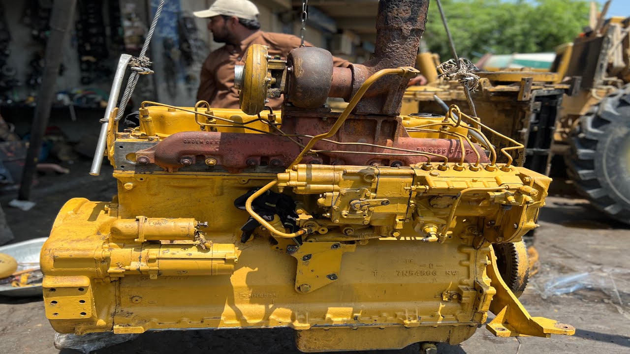 Incredible Reconstruction of Caterpillar 140g Motor Grader Engine - YouTube