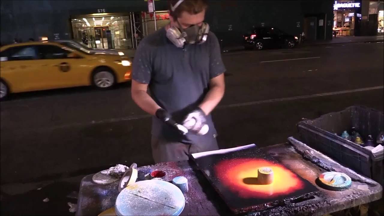 Spray Paint art . Street Artist in New York City - YouTube