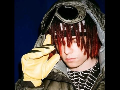 YOUNG MULTI ft. Szpaku - Młody Manson [Instrumental] - YouTube