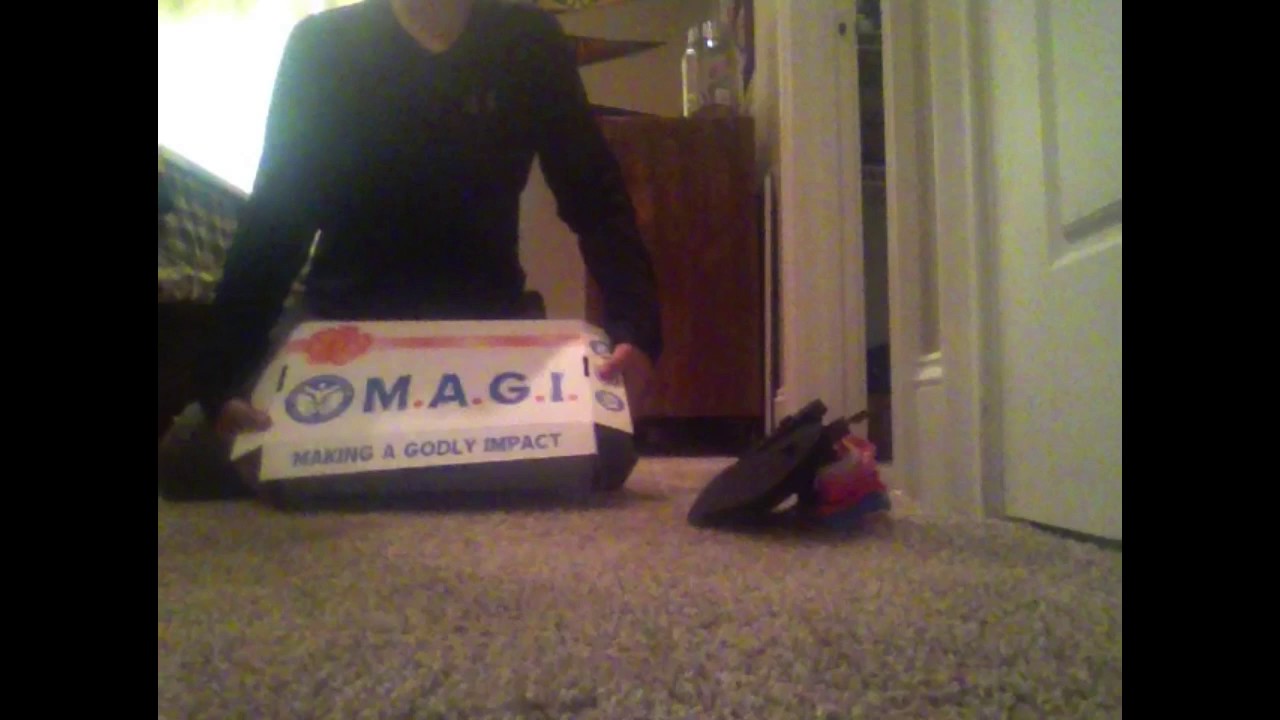 Tyler Durham| First Video/ M.A.G.I Box/ Mini Vlog - YouTube