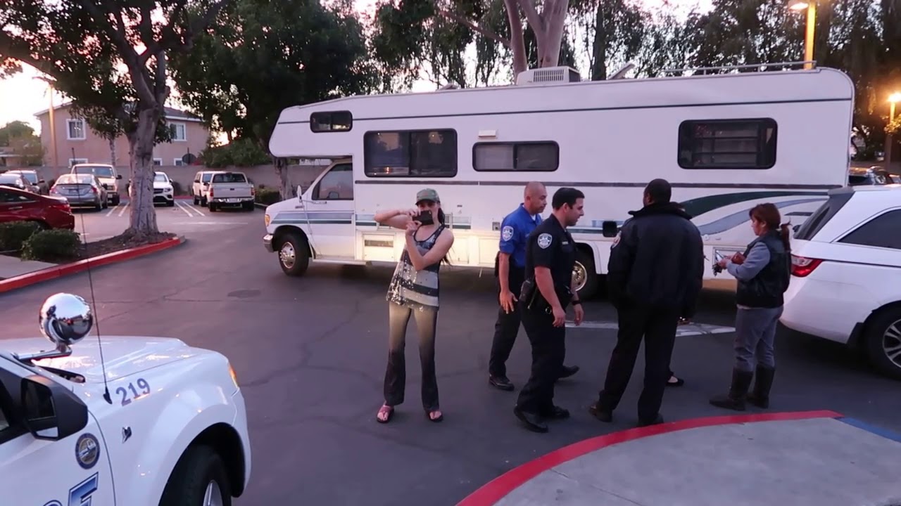 DMV GUARD TELLS US WE CANT BE THERE..1ST AMENDMENT AUDIT W/# ...