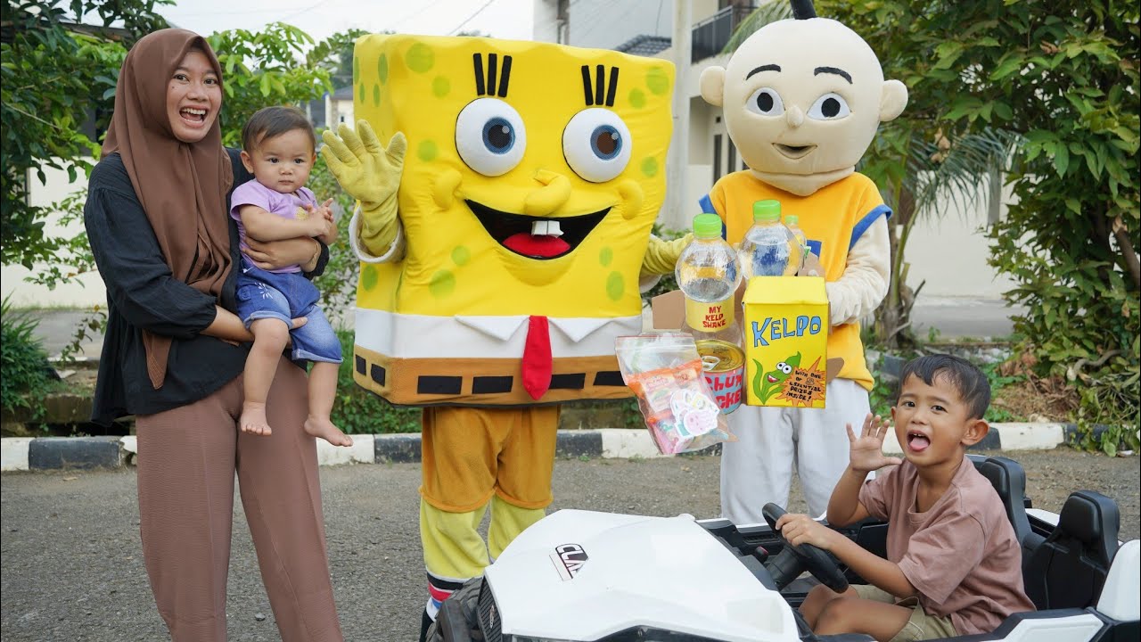 DUA BADUT LUCU BERANTEM 🥵 Rebutan Makanan Spongebob | Ali vlog - YouTube
