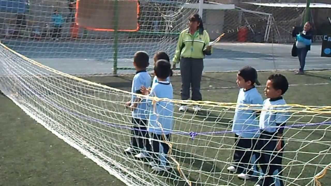 JUGANDO CACHIBOL - YouTube