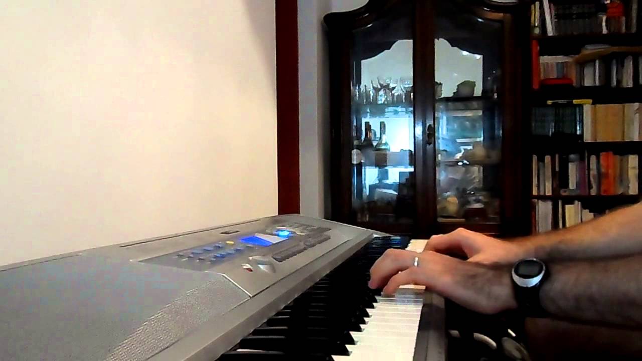 Yamaha DGX 200 - YouTube