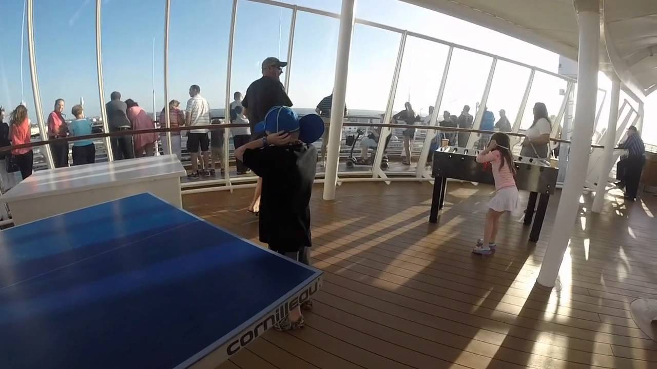 Disney Magic horn...so loud - YouTube