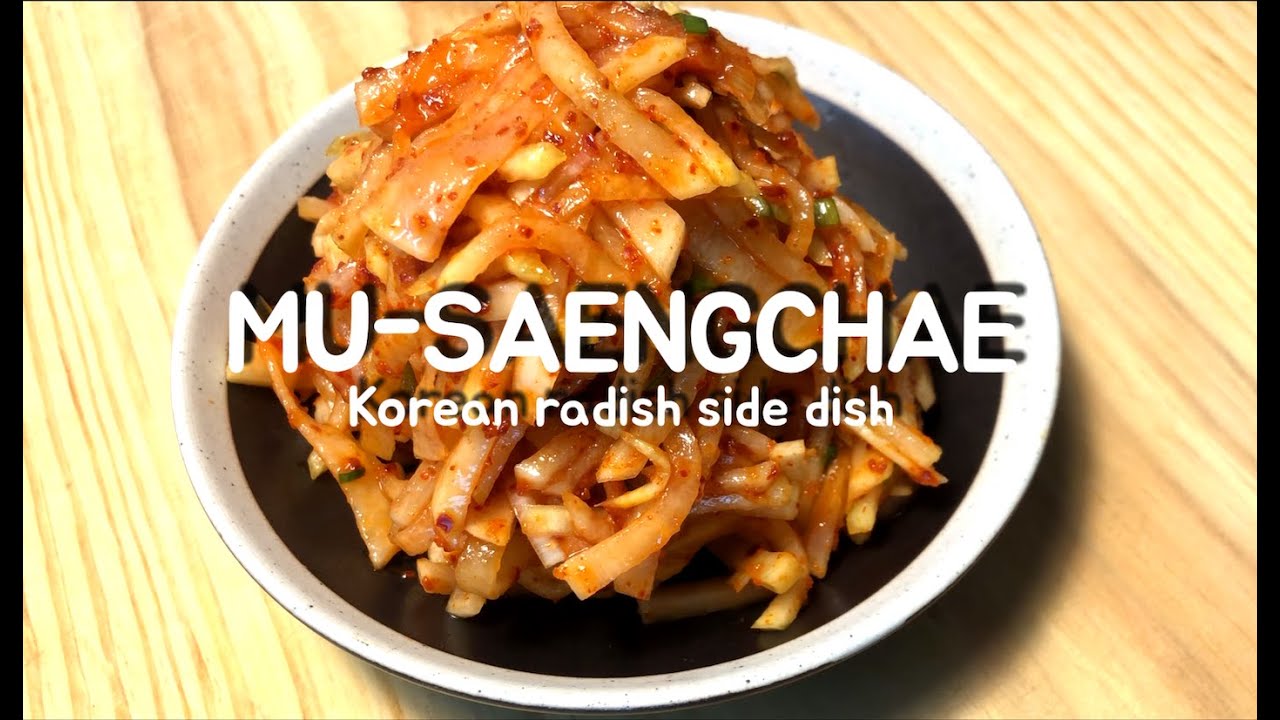 Mu-saengchae (Korean Radish Side Dish; 무생채) - YouTube